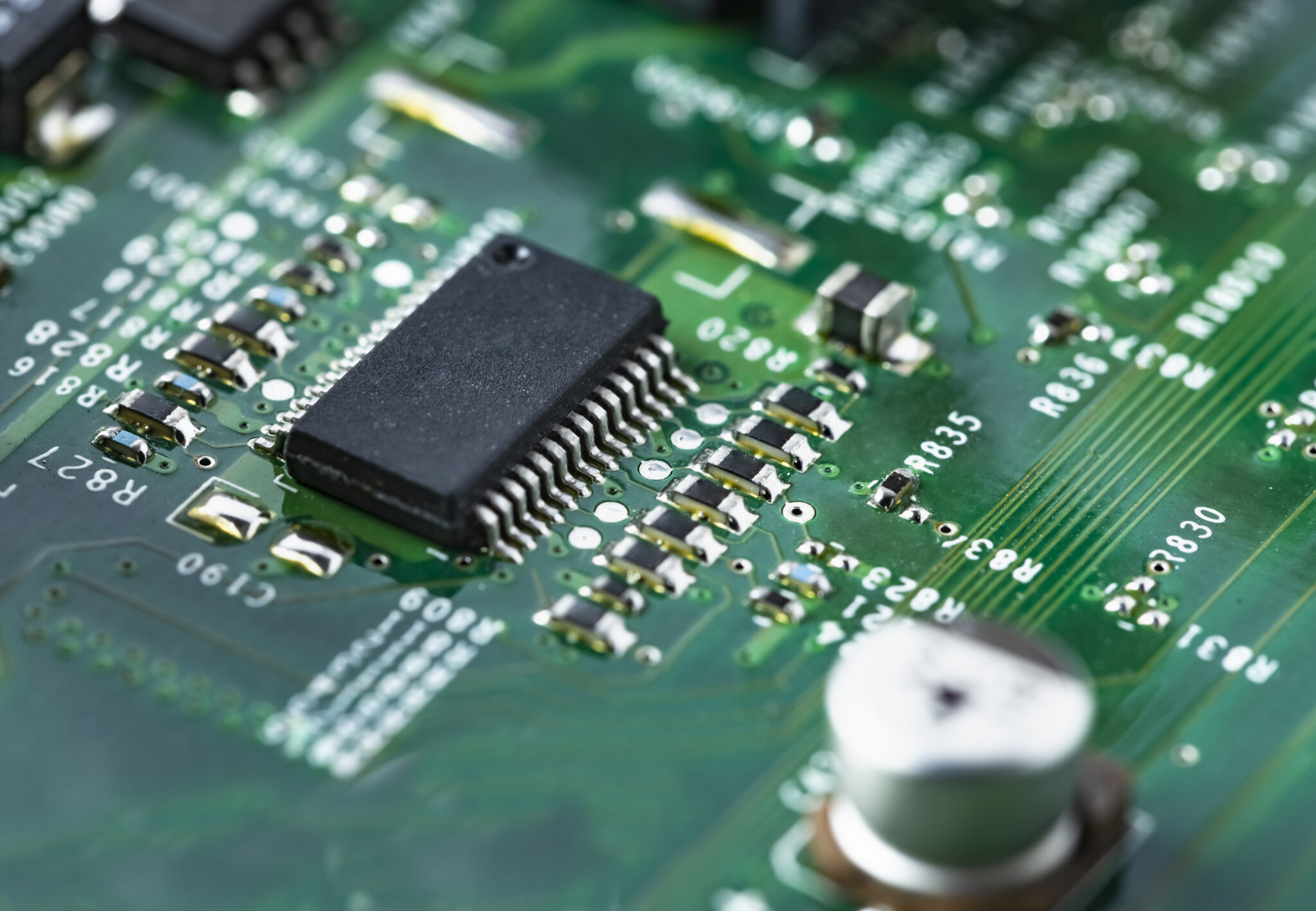 【インフィニオン・テクノロジーズ】PSoC™ 5LPとは？仕様・機能・評価ボード・開発環境・対応OSを紹介 - クミコミ